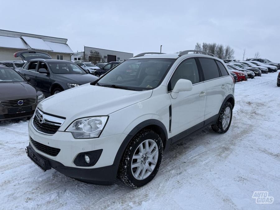 White Opel Antara 2012 in Utena, with an engine capacity of 2.20 L and mileage of 219 thousand km for 5400 €, photo 1 on AUTOMOTO.COM.LV