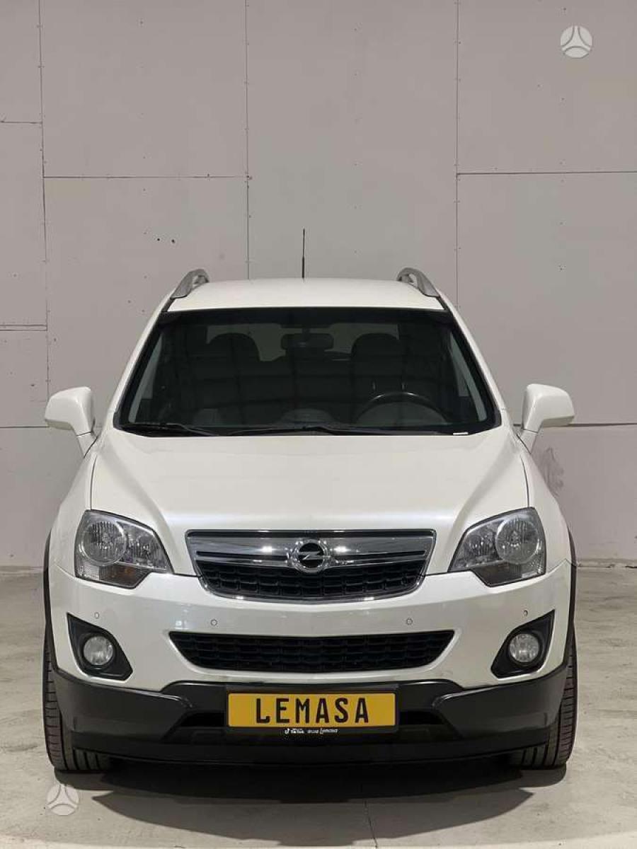 White Opel Antara 2012 in Klaipeda, with an engine capacity of 2.23 L and mileage of 190 thousand km for 4999 €, photo 16 on AUTOMOTO.COM.LV