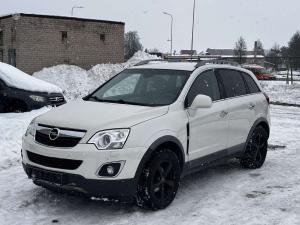 White Opel Antara 2012 in Utena, with an engine capacity of 2.20 L and mileage of 298 thousand km for 4750 €, photo  on AUTOMOTO.COM.LV