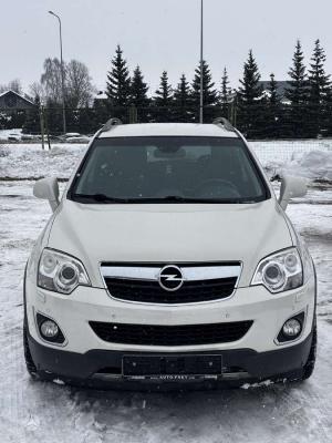 White Opel Antara 2012 in Utena, with an engine capacity of 2.20 L and mileage of 298 thousand km for 4750 €, photo 7 on AUTOMOTO.COM.LV