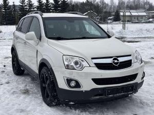 White Opel Antara 2012 in Utena, with an engine capacity of 2.20 L and mileage of 298 thousand km for 4750 €, photo 8 on AUTOMOTO.COM.LV