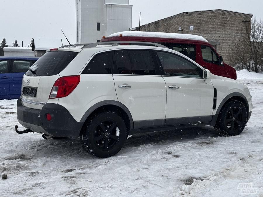 White Opel Antara 2012 in Utena, with an engine capacity of 2.20 L and mileage of 298 thousand km for 4750 €, photo 6 on AUTOMOTO.COM.LV