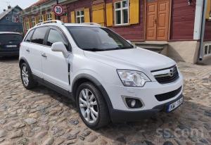 White Opel Antara 2012 in Jelgava, with an engine capacity of 2.20 L and mileage of 0 thousand km for 4990 €, photo 5 on AUTOMOTO.COM.LV