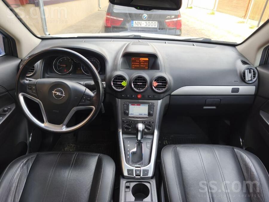 White Opel Antara 2012 in Jelgava, with an engine capacity of 2.20 L and mileage of 0 thousand km for 4990 €, photo 12 on AUTOMOTO.COM.LV