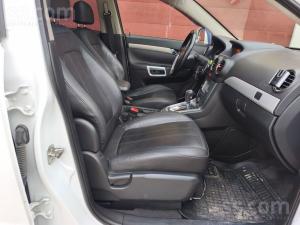 White Opel Antara 2012 in Jelgava, with an engine capacity of 2.20 L and mileage of 0 thousand km for 4990 €, photo 14 on AUTOMOTO.COM.LV