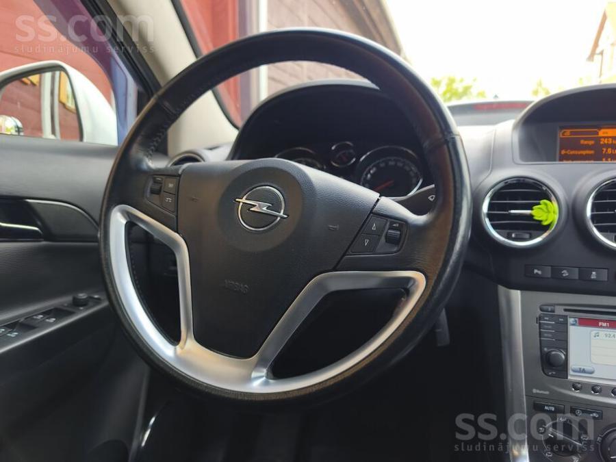 White Opel Antara 2012 in Jelgava, with an engine capacity of 2.20 L and mileage of 0 thousand km for 4990 €, photo 16 on AUTOMOTO.COM.LV