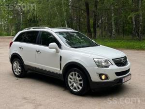 White Opel Antara 2012 in Riga, with an engine capacity of 2.20 L and mileage of 0 thousand km for 4599 €, photo 8 on AUTOMOTO.COM.LV
