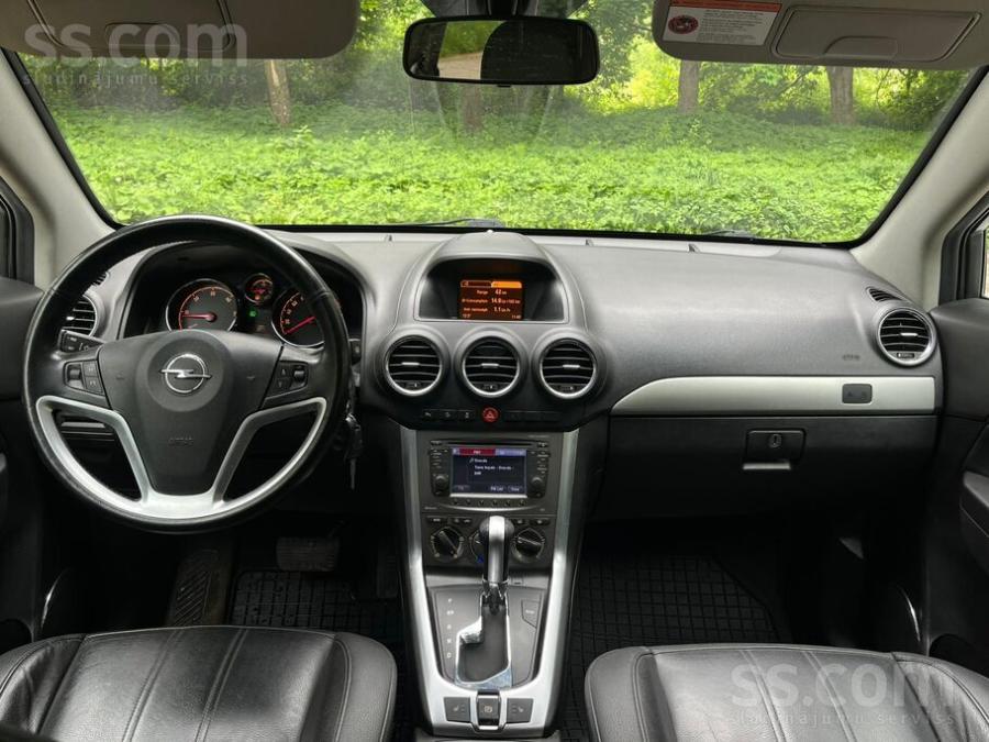 White Opel Antara 2012 in Riga, with an engine capacity of 2.20 L and mileage of 0 thousand km for 4599 €, photo 10 on AUTOMOTO.COM.LV