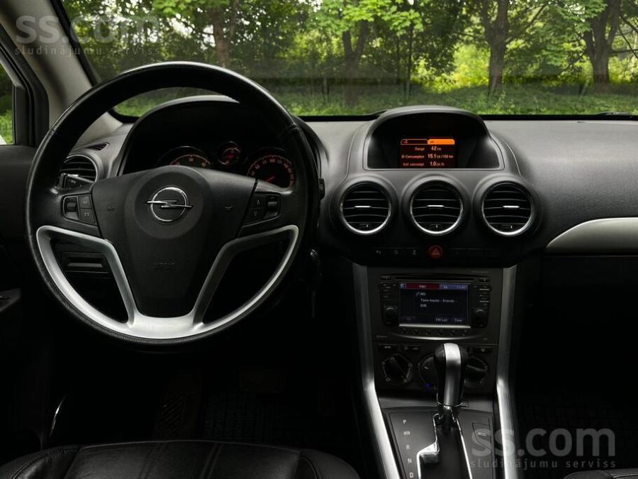 White Opel Antara 2012 in Riga, with an engine capacity of 2.20 L and mileage of 0 thousand km for 4599 €, photo 11 on AUTOMOTO.COM.LV