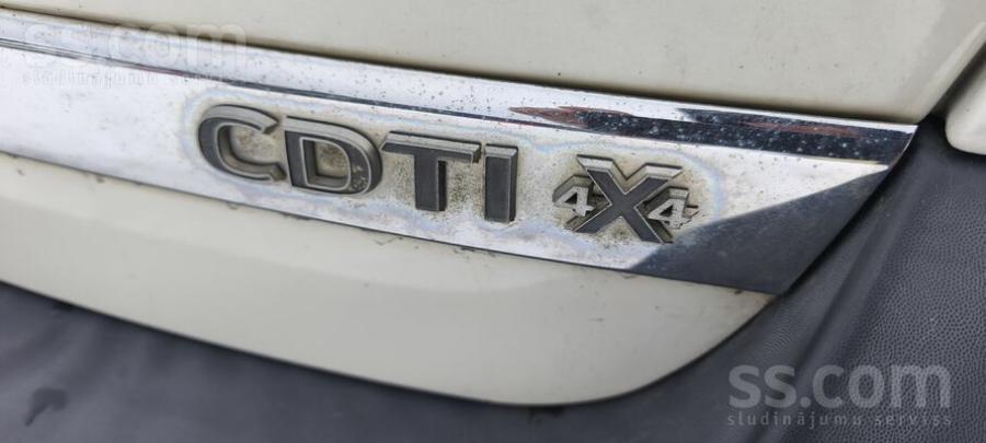 Balts Opel Antara 2012 Rīga, ar dzinēja tilpumu 2.20 L un nobraukumu 0 tūkst. km par 5300 €, foto 7 vietnē AUTOMOTO.COM.LV