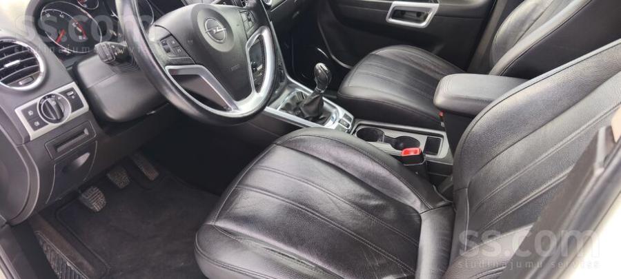 Balts Opel Antara 2012 Rīga, ar dzinēja tilpumu 2.20 L un nobraukumu 0 tūkst. km par 5300 €, foto 8 vietnē AUTOMOTO.COM.LV