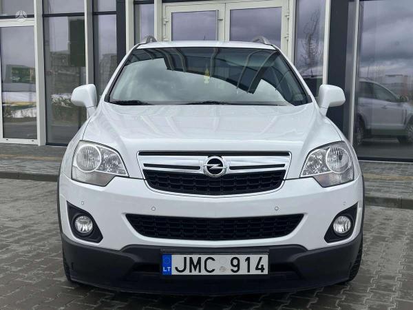 White Opel Antara 2012 in Vilnius, with an engine capacity of 2.23 L and mileage of 348 thousand km for 3500 €, photo 2 on AUTOMOTO.COM.LV