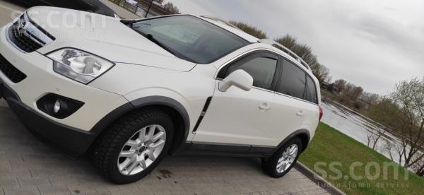 Balts Opel Antara 2012 Daugavpils, ar dzinēja tilpumu 2.20 L un nobraukumu 190 tūkst. km par 5900 €, foto 4 vietnē AUTOMOTO.COM.LV