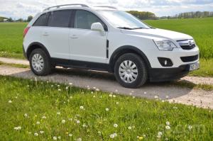 White Opel Antara 2012 in Dobele, with an engine capacity of 2.20 L and mileage of 249 thousand km for 5000 €, photo  on AUTOMOTO.COM.LV