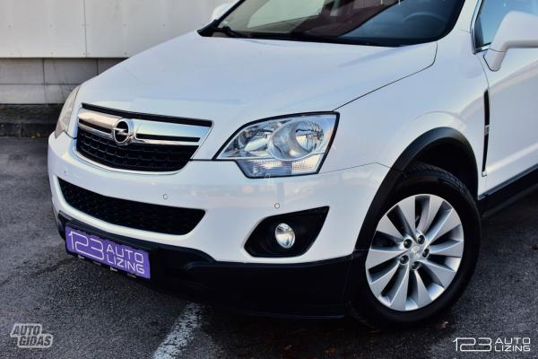 White Opel Antara 2013 in Kretinga, with an engine capacity of 2.20 L and mileage of 233 thousand km for 5750 €, photo 4 on AUTOMOTO.COM.LV