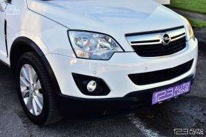 White Opel Antara 2013 in Kretinga, with an engine capacity of 2.20 L and mileage of 233 thousand km for 5750 €, photo 6 on AUTOMOTO.COM.LV