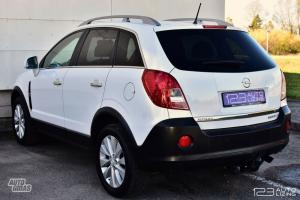 White Opel Antara 2013 in Kretinga, with an engine capacity of 2.20 L and mileage of 233 thousand km for 5750 €, photo 7 on AUTOMOTO.COM.LV