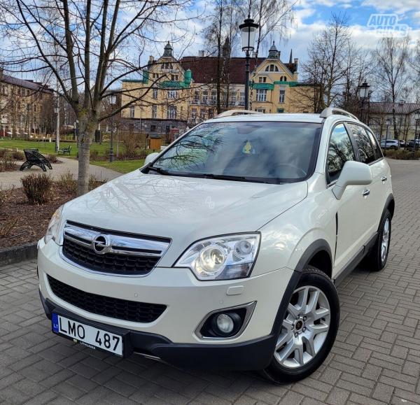 White Opel Antara 2013 in Siauliai, with an engine capacity of 2.20 L and mileage of 216 thousand km for 4450 €, photo 2 on AUTOMOTO.COM.LV