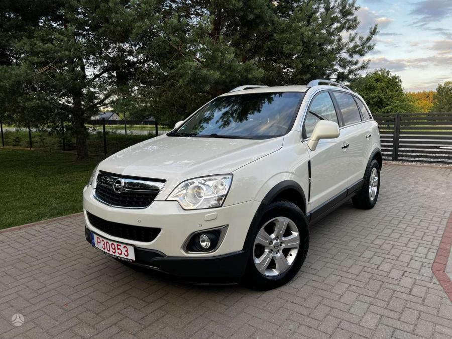 White Opel Antara 2013 in Druskininkai, with an engine capacity of 2.23 L and mileage of 248 thousand km for 5890 €, photo 9 on AUTOMOTO.COM.LV