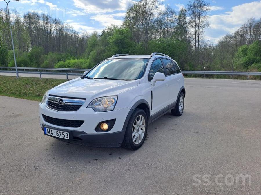 Balts Opel Antara 2013 Preiļi, ar dzinēja tilpumu 2.20 L un nobraukumu 256 tūkst. km par 3700 €, foto 3 vietnē AUTOMOTO.COM.LV