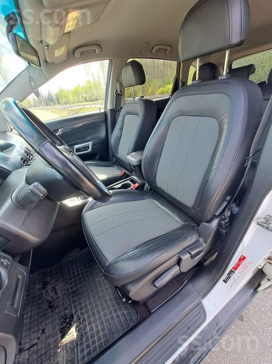 Balts Opel Antara 2013 Preiļi, ar dzinēja tilpumu 2.20 L un nobraukumu 256 tūkst. km par 3700 €, foto 8 vietnē AUTOMOTO.COM.LV