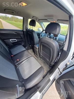 Balts Opel Antara 2013 Preiļi, ar dzinēja tilpumu 2.20 L un nobraukumu 256 tūkst. km par 3700 €, foto 9 vietnē AUTOMOTO.COM.LV