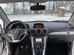 White Opel Antara 2014 in Pasvalys, with an engine capacity of 2.23 L and mileage of 223 thousand km for 4900 €, photo 13 on AUTOMOTO.COM.LV