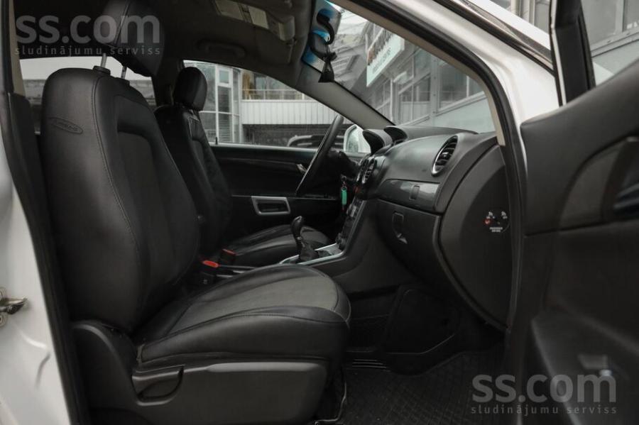 Balts Opel Antara 2014 Rīga, ar dzinēja tilpumu 2.20 L un nobraukumu 0 tūkst. km par 4995 €, foto 18 vietnē AUTOMOTO.COM.LV
