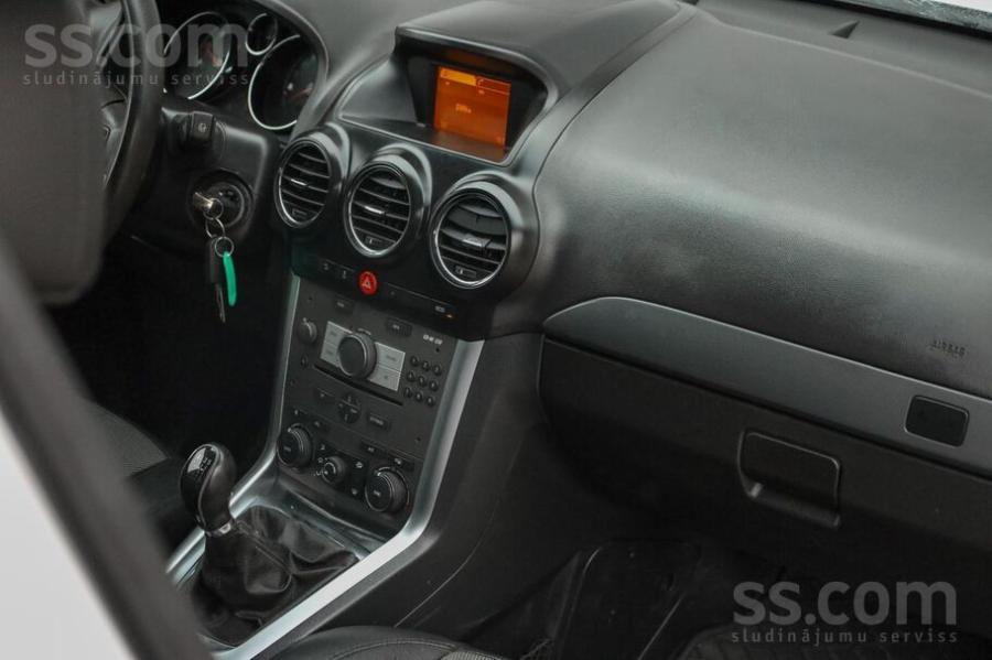 Balts Opel Antara 2014 Rīga, ar dzinēja tilpumu 2.20 L un nobraukumu 0 tūkst. km par 4995 €, foto 19 vietnē AUTOMOTO.COM.LV