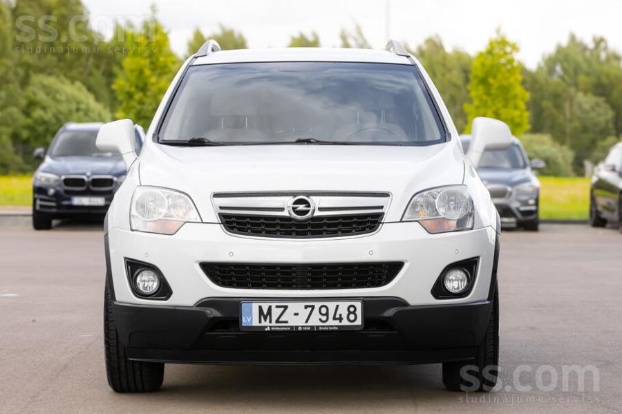 White Opel Antara 2014 in Jelgava, with an engine capacity of 2.20 L and mileage of 0 thousand km for 3700 €, photo 3 on AUTOMOTO.COM.LV