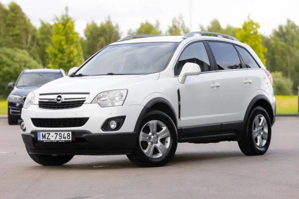 Balts Opel Antara 2014 Jelgava, ar dzinēja tilpumu 2.20 L un nobraukumu 225 tūkst. km par 3700 €, foto 1 vietnē AUTOMOTO.COM.LV