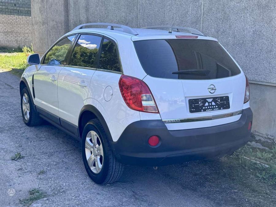 Balts Opel Antara 2014 Kretinga, ar dzinēja tilpumu 2.23 L un nobraukumu 232 tūkst. km par 5000 €, foto 5 vietnē AUTOMOTO.COM.LV