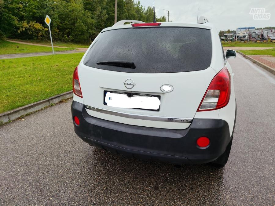 White Opel Antara 2014 in Utena, with an engine capacity of 2.20 L and mileage of 255 thousand km for 3450 €, photo 7 on AUTOMOTO.COM.LV