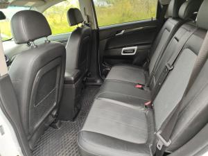 White Opel Antara 2014 in Utena, with an engine capacity of 2.20 L and mileage of 255 thousand km for 3450 €, photo 18 on AUTOMOTO.COM.LV