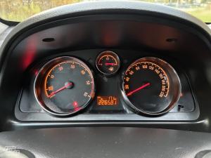Белый Опель Антара 2014 в Вильнюс, объемом двигателя 2.20 л и пробегом 220 тыс. км за 4900 €, фото 12 на AUTOMOTO.COM.LV