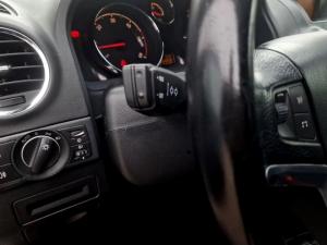 Dzeltens Opel Antara 2012 Rīga, ar dzinēja tilpumu 2.20 L un nobraukumu 235 tūkst. km par 6000 €, foto 21 vietnē AUTOMOTO.COM.LV
