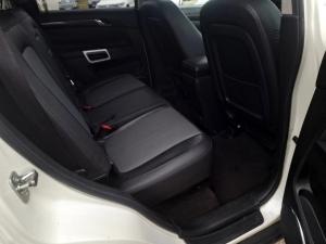 Dzeltens Opel Antara 2012 Rīga, ar dzinēja tilpumu 2.20 L un nobraukumu 235 tūkst. km par 6000 €, foto 27 vietnē AUTOMOTO.COM.LV