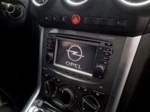 Dzeltens Opel Antara 2012 Rīga, ar dzinēja tilpumu 2.20 L un nobraukumu 235 tūkst. km par 6000 €, foto 42 vietnē AUTOMOTO.COM.LV