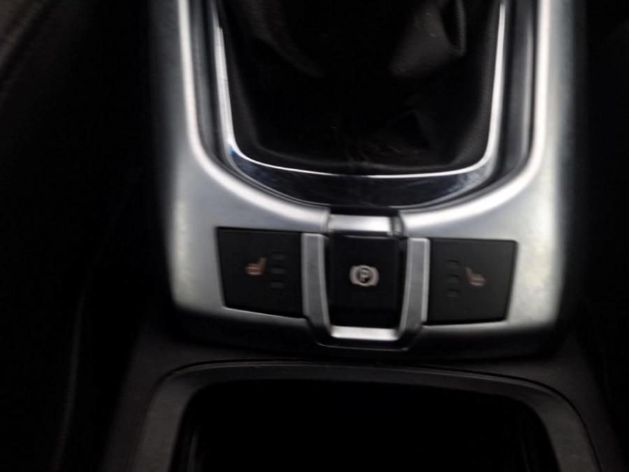 Dzeltens Opel Antara 2012 Rīga, ar dzinēja tilpumu 2.20 L un nobraukumu 235 tūkst. km par 6000 €, foto 46 vietnē AUTOMOTO.COM.LV