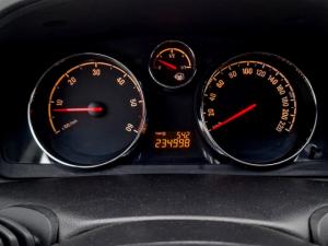 Dzeltens Opel Antara 2012 Rīga, ar dzinēja tilpumu 2.20 L un nobraukumu 235 tūkst. km par 6000 €, foto 62 vietnē AUTOMOTO.COM.LV