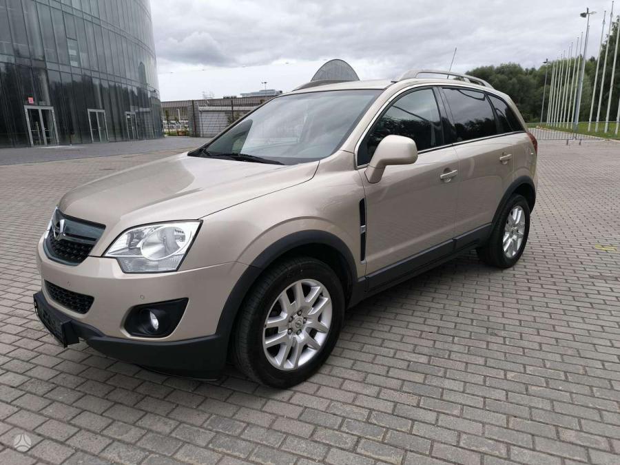 Dzeltens Opel Antara 2012 Šauļi, ar dzinēja tilpumu 2.23 L un nobraukumu 141 tūkst. km par 5600 €, foto 3 vietnē AUTOMOTO.COM.LV