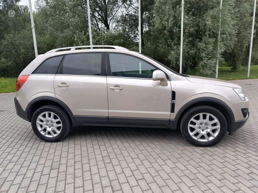 Dzeltens Opel Antara 2012 Šauļi, ar dzinēja tilpumu 2.23 L un nobraukumu 141 tūkst. km par 5600 €, foto 5 vietnē AUTOMOTO.COM.LV