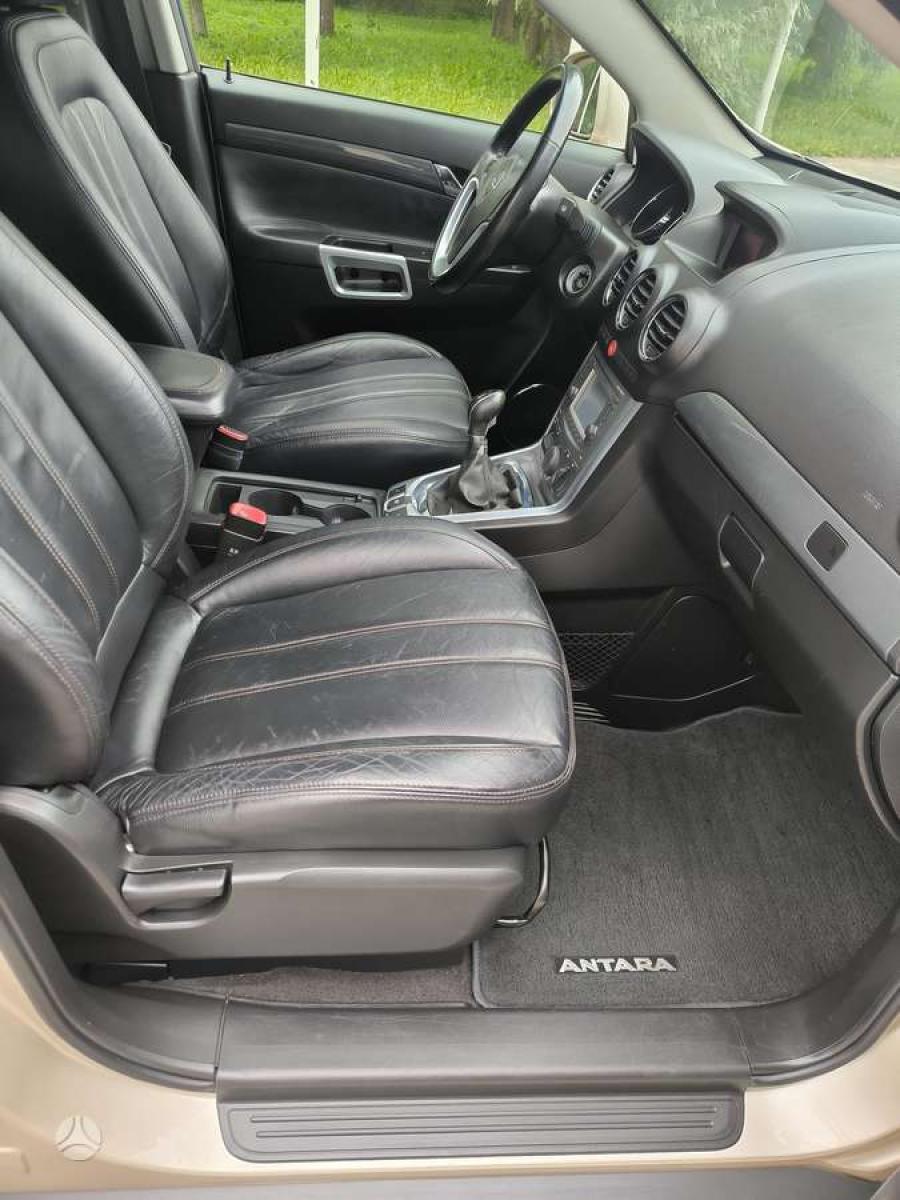 Dzeltens Opel Antara 2012 Šauļi, ar dzinēja tilpumu 2.23 L un nobraukumu 141 tūkst. km par 5600 €, foto 18 vietnē AUTOMOTO.COM.LV