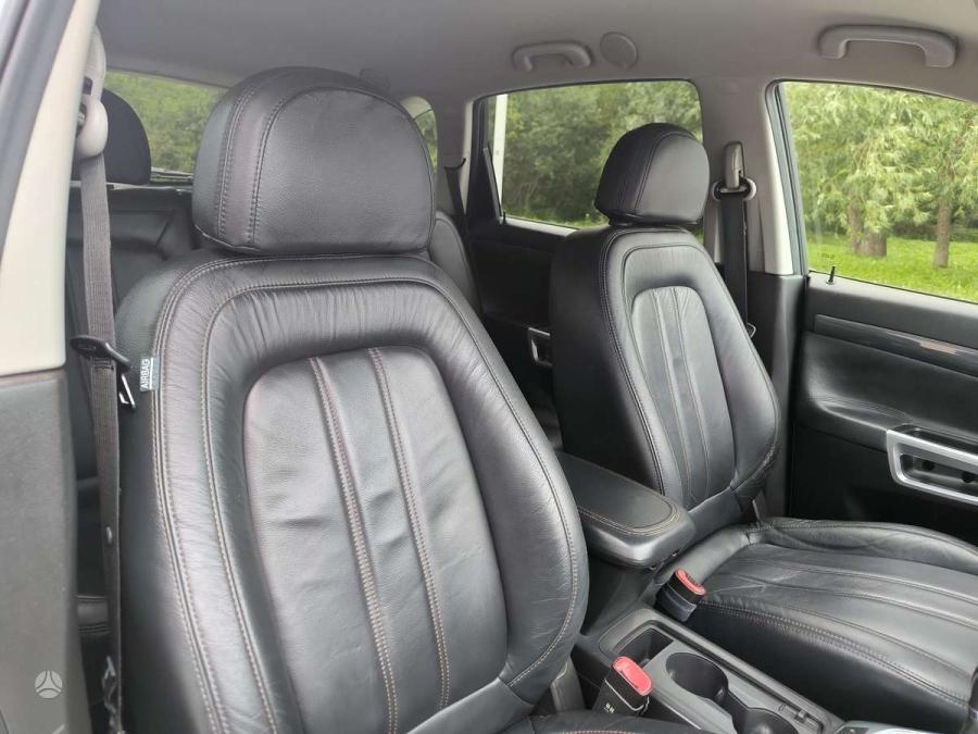 Dzeltens Opel Antara 2012 Šauļi, ar dzinēja tilpumu 2.23 L un nobraukumu 141 tūkst. km par 5600 €, foto 19 vietnē AUTOMOTO.COM.LV