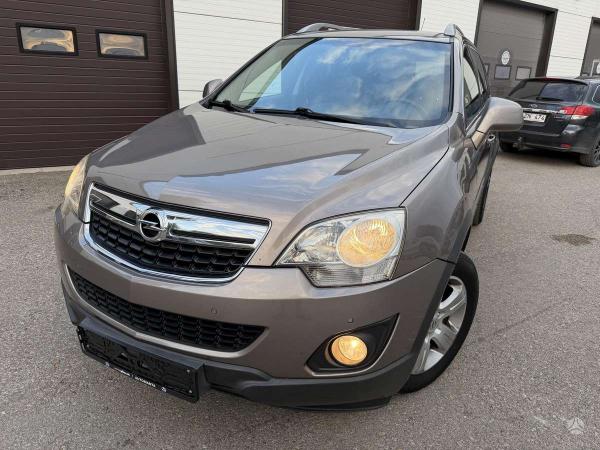 Yellow Opel Antara 2013 in Utena, with an engine capacity of 2.23 L and mileage of 256 thousand km for 4800 €, photo 3 on AUTOMOTO.COM.LV