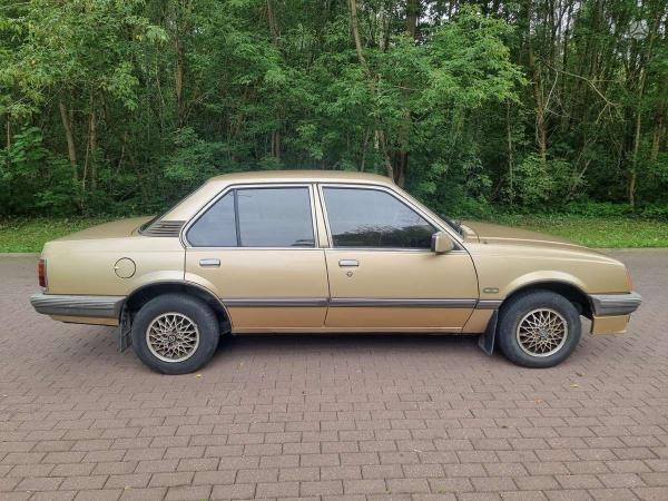 Brūns Opel Ascona 1983 Anykščiai, ar dzinēja tilpumu 1.80 L un nobraukumu 178 tūkst. km par 4000 €, foto 6 vietnē AUTOMOTO.COM.LV