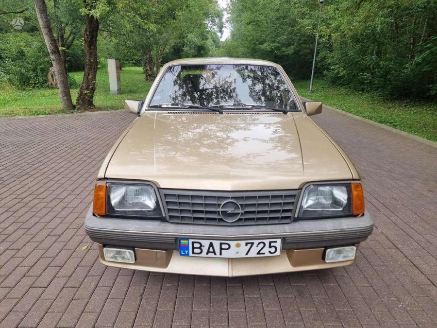 Коричневый Опель Аскона 1983 в Аникщяй, объемом двигателя 1.80 л и пробегом 178 тыс. км за 4000 €, фото 9 на AUTOMOTO.COM.LV