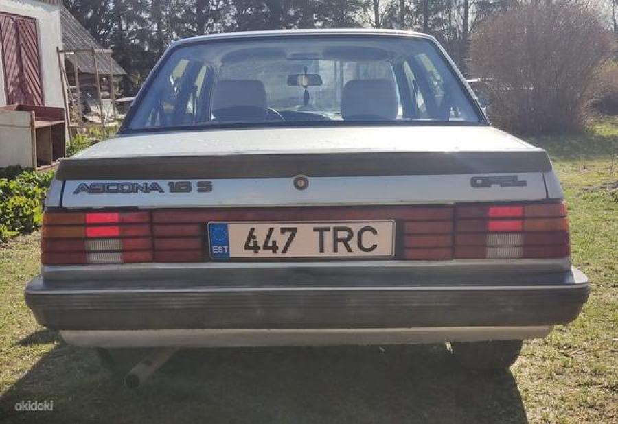 Pelēks Opel Ascona 1984 Kohtla-Jerve, ar dzinēja tilpumu 1.60 L un nobraukumu 83 tūkst. km par 500 €, foto 3 vietnē AUTOMOTO.COM.LV