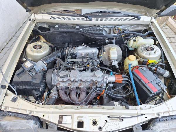 Grey Opel Ascona 1986 in Panevezys, with an engine capacity of 1.80 L and mileage of 117 thousand km for 2000 €, photo 6 on AUTOMOTO.COM.LV