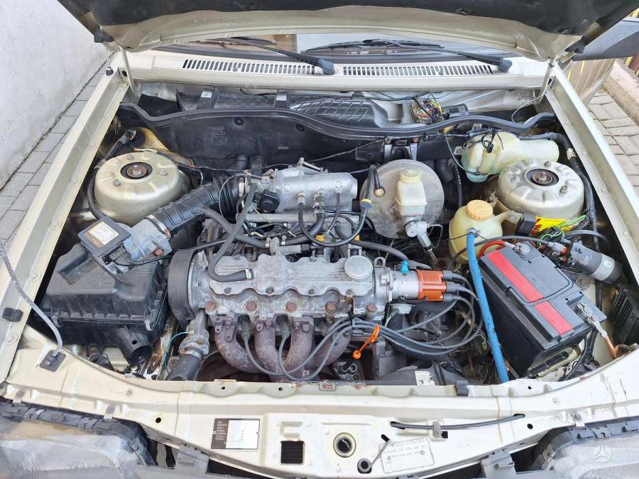 Grey Opel Ascona 1986 in Panevezys, with an engine capacity of 1.80 L and mileage of 117 thousand km for 2000 €, photo 7 on AUTOMOTO.COM.LV